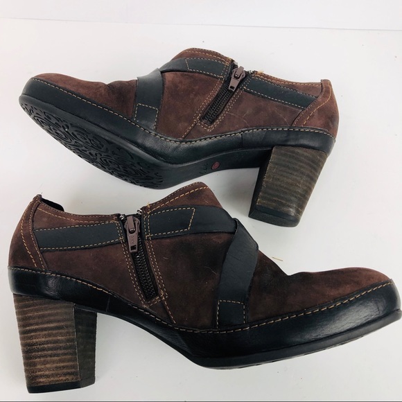 Clarks | Shoes | Clarks Artisan Buckle Brown Ankle Booties 85 | Poshmark